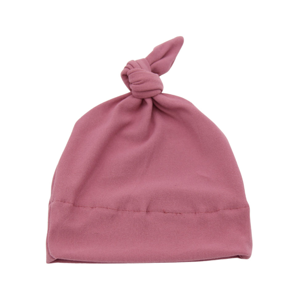 Tuque pour nouveau-né | Faite au Québec | Fourrures Grenier