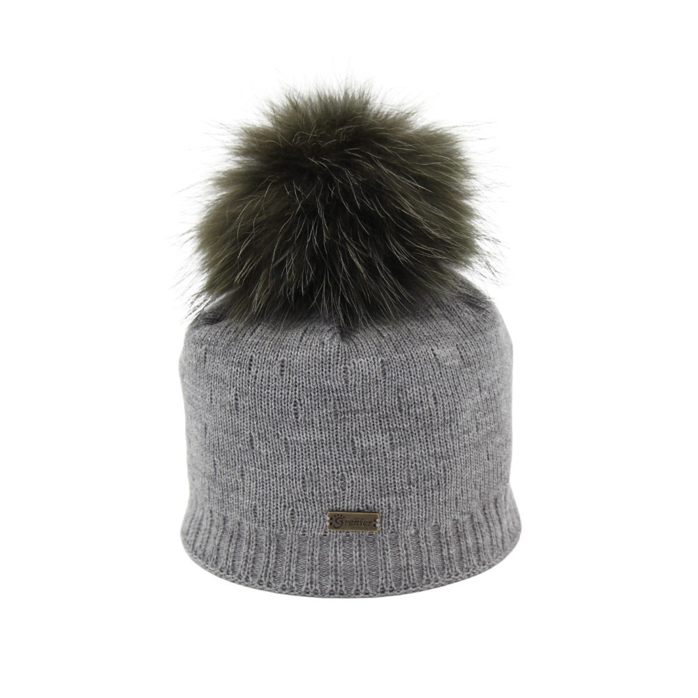 Tuque enfant d'hiver à pompon | Fourrures Grenier