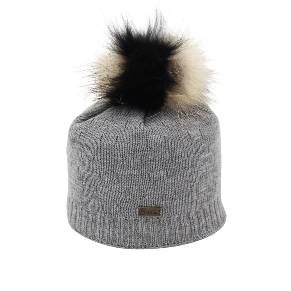 Tuque enfant d'hiver à pompon | Fourrures Grenier